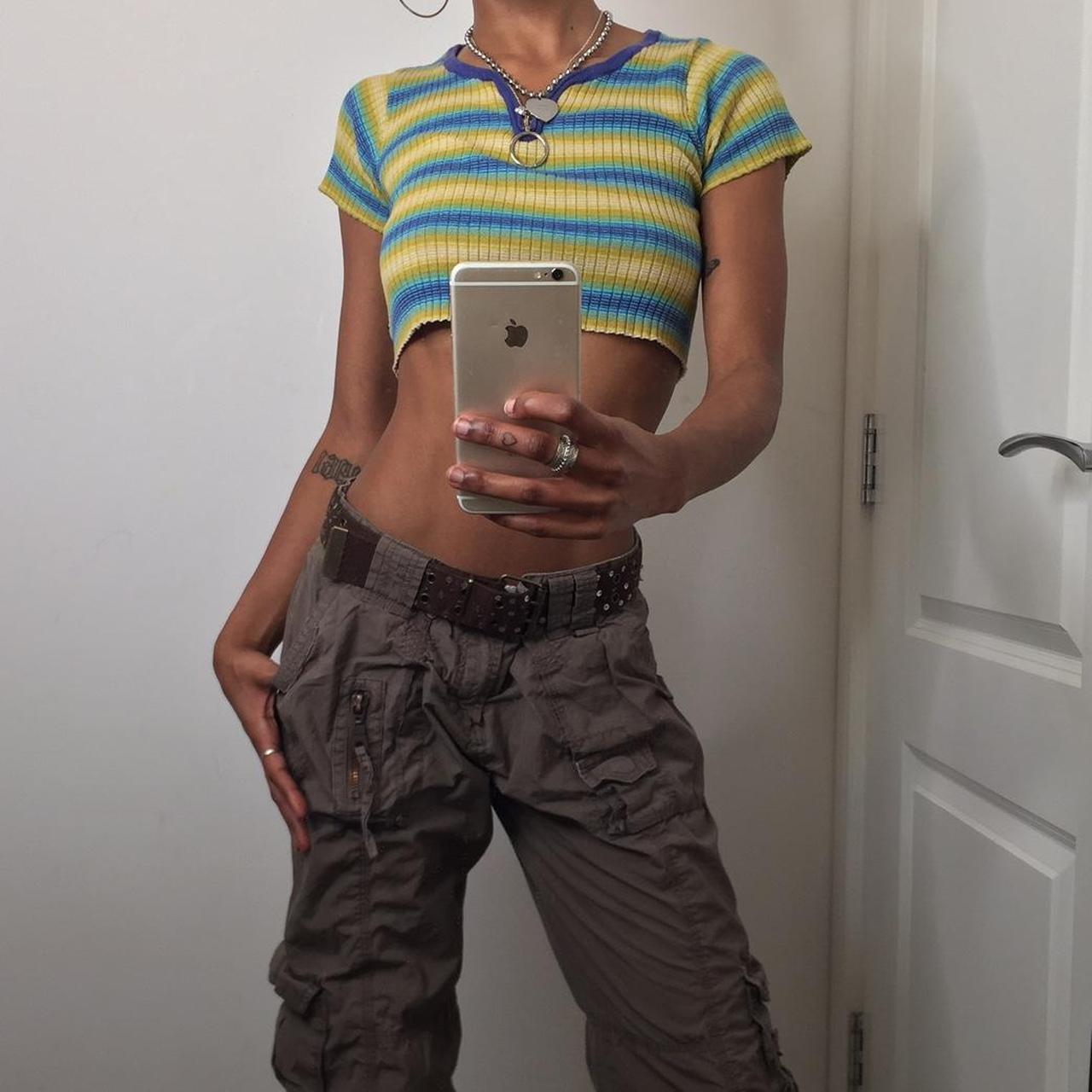 UNIF Women's Crop-top | Depop