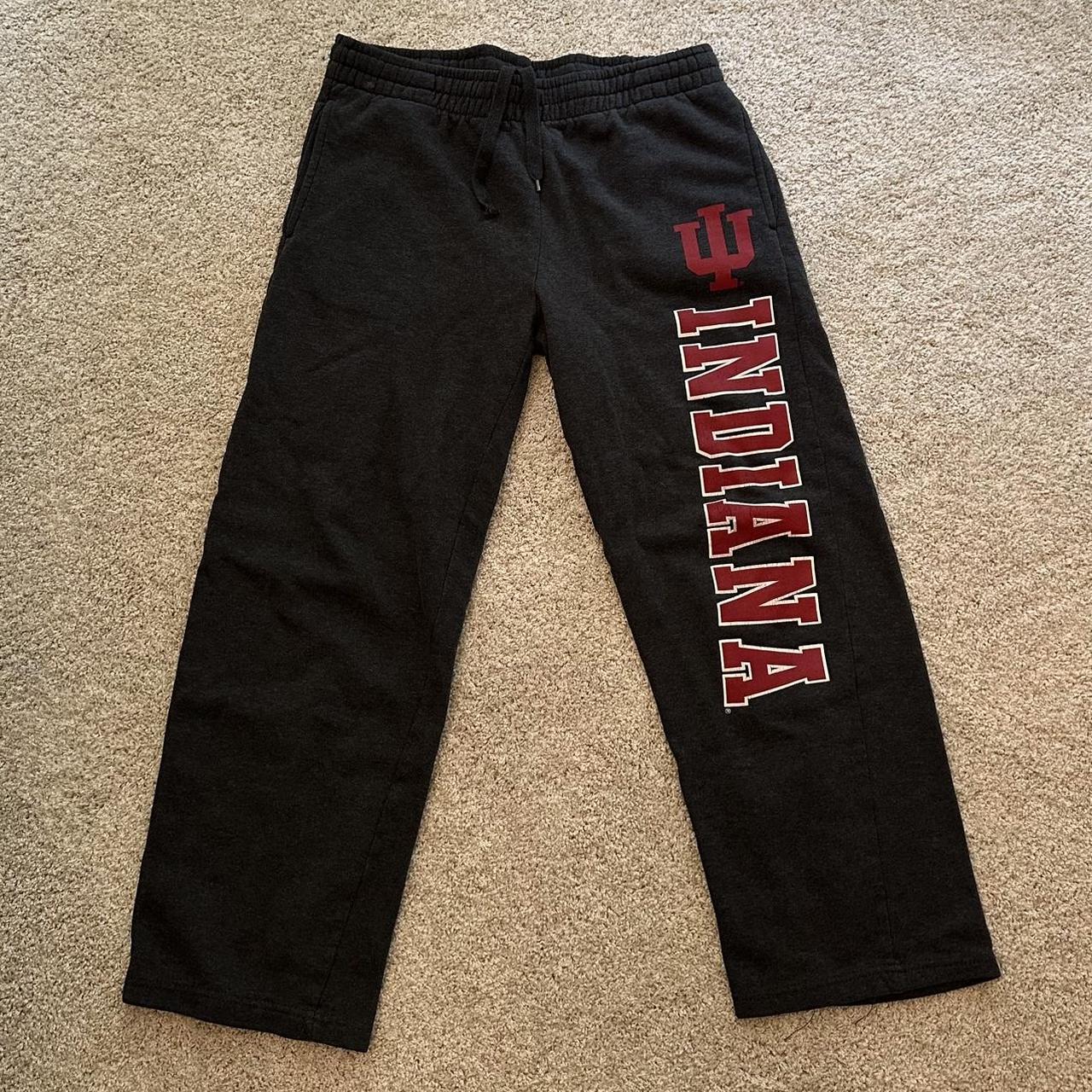 Small grey IU sweatpants - Depop