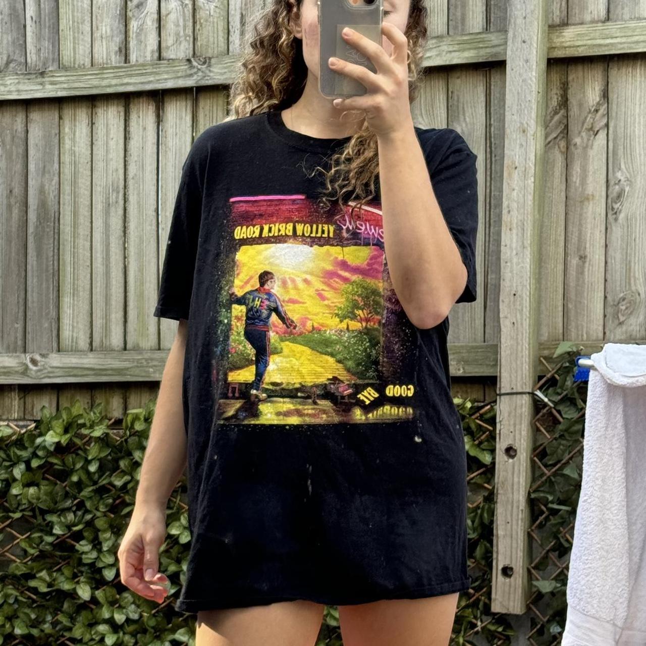 ‘Yellow Brick Road’ Elton John merch Tee purchased... - Depop