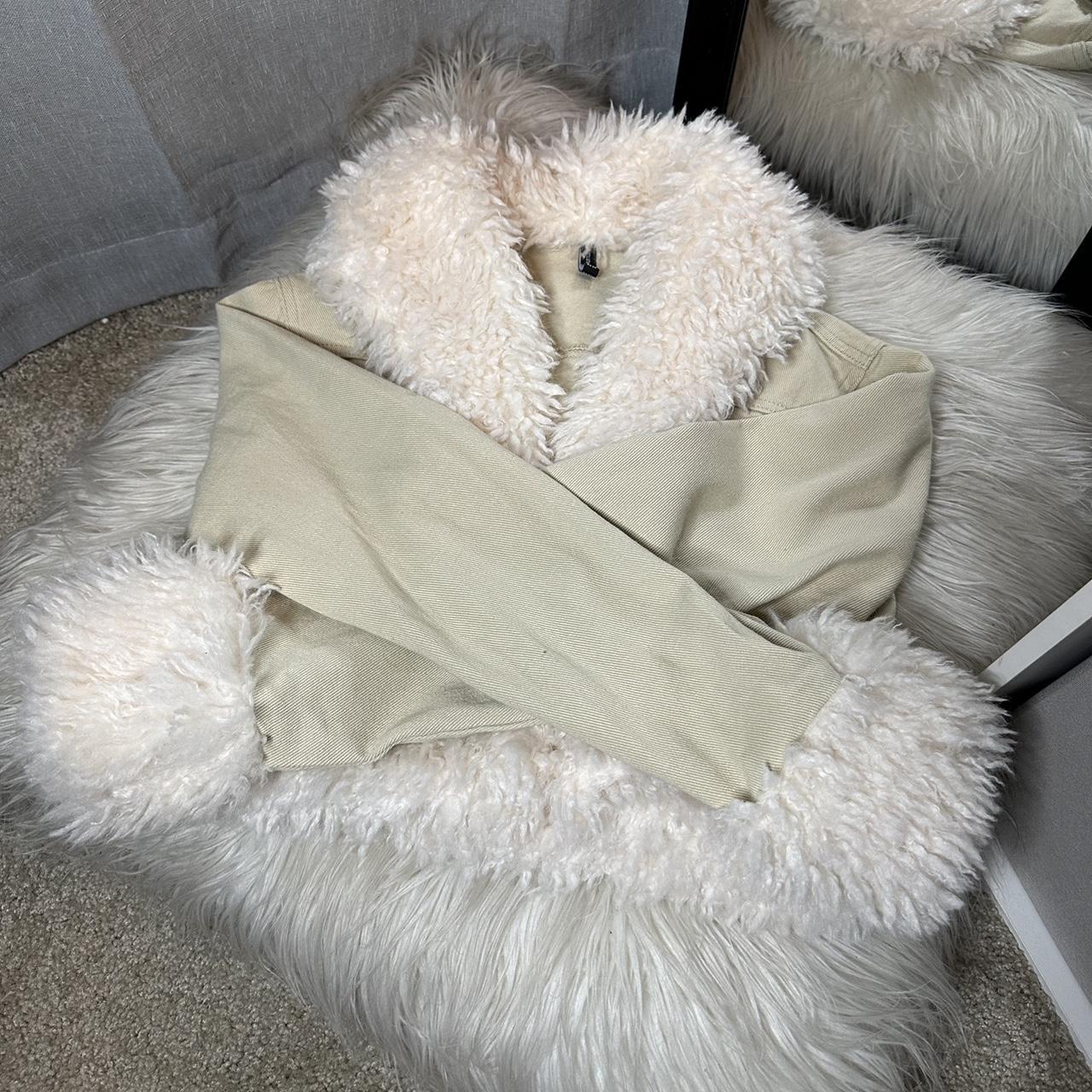 cream fur jacket ☆ - originally from pretty little... - Depop