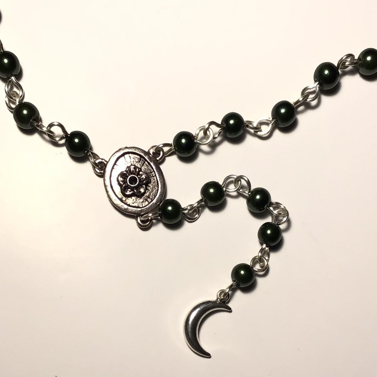 Forest Green Flower Moon Lariat Necklace 🌲🥀 Made by... - Depop