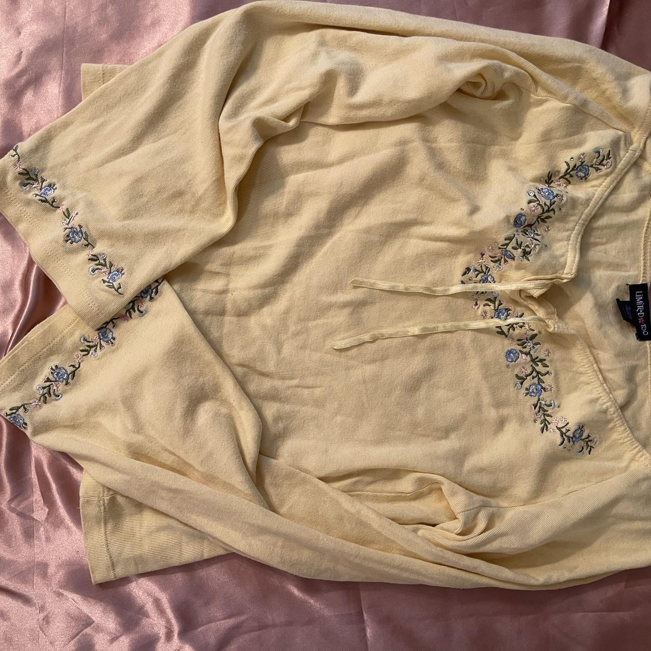 Yellow floral embroidered top 🌼🌼 Amazing for the... - Depop