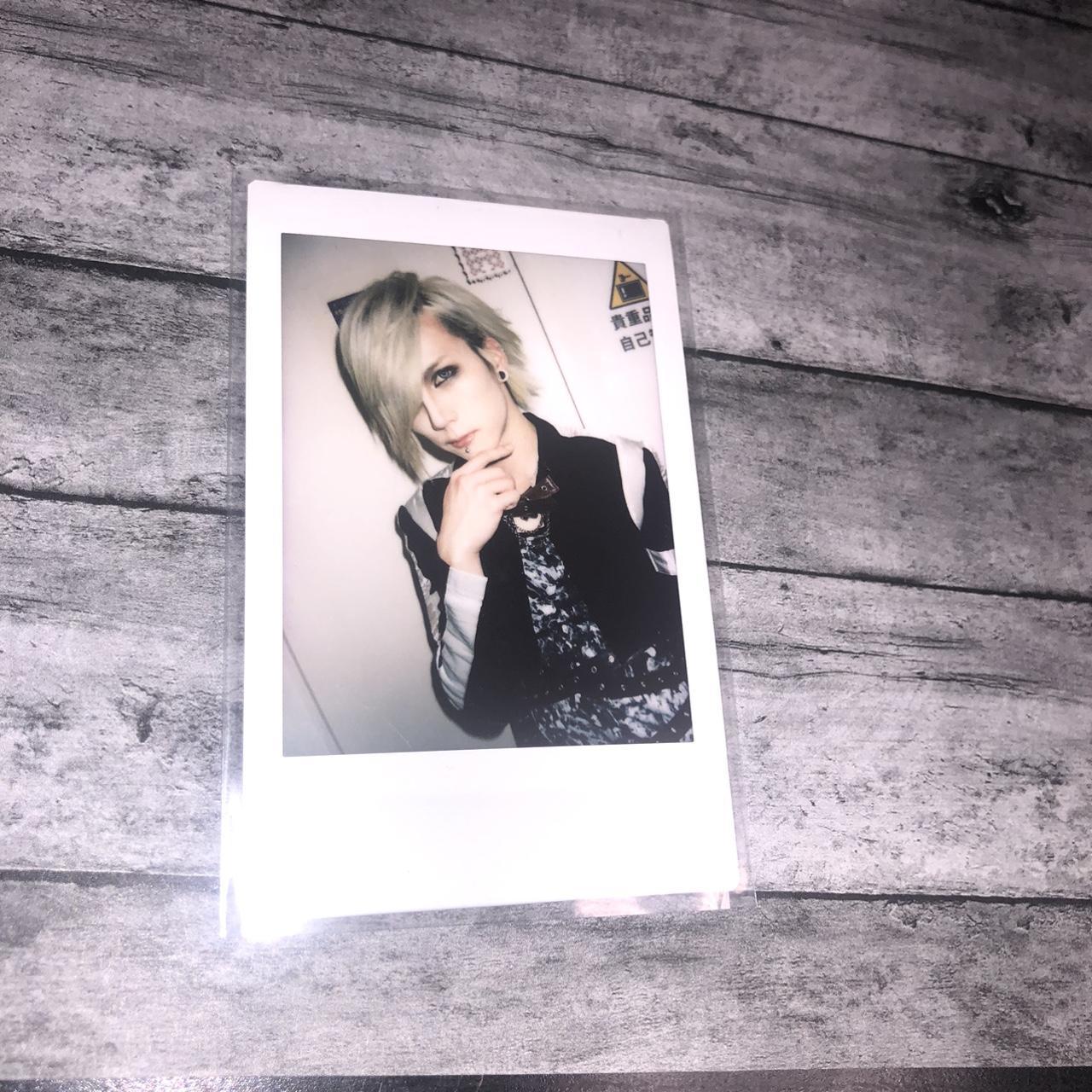 on hold!! pls don’t buy! Zyean Jiluka cheki comes... | Depop