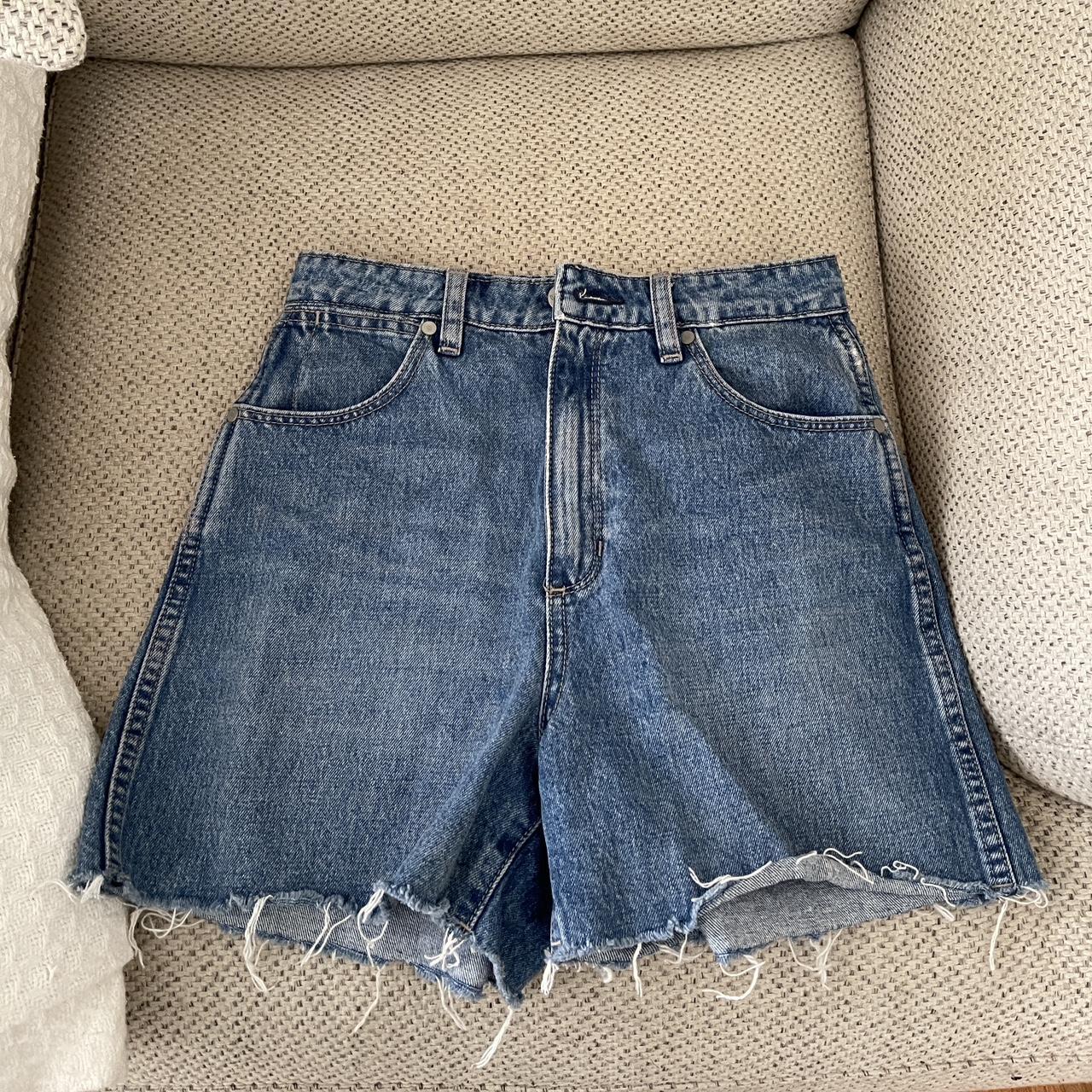 Wrangler hi bell shorts Hardly worn Size 5 Best... | Depop
