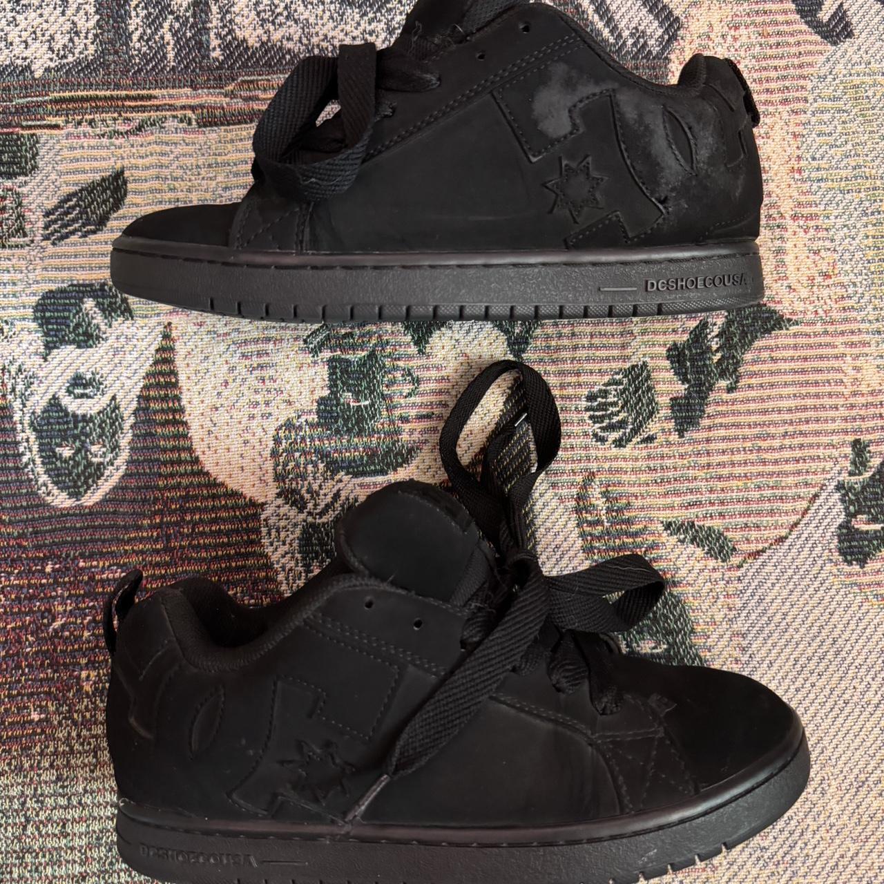 MEN'S DC COURT GRAFFIK CHUNKY SKATE SHOES SIZE... - Depop