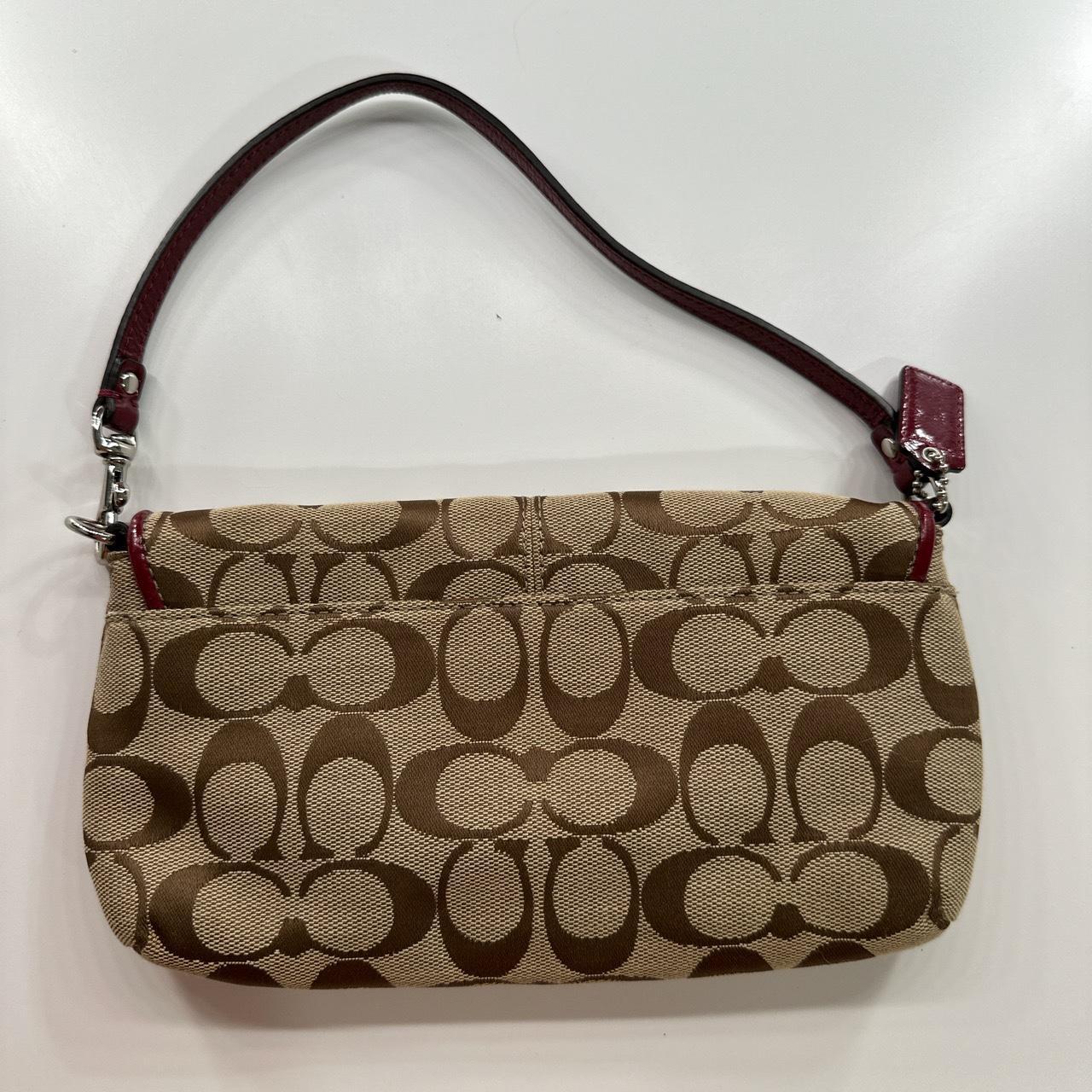 Vintage Coach small purse - Depop