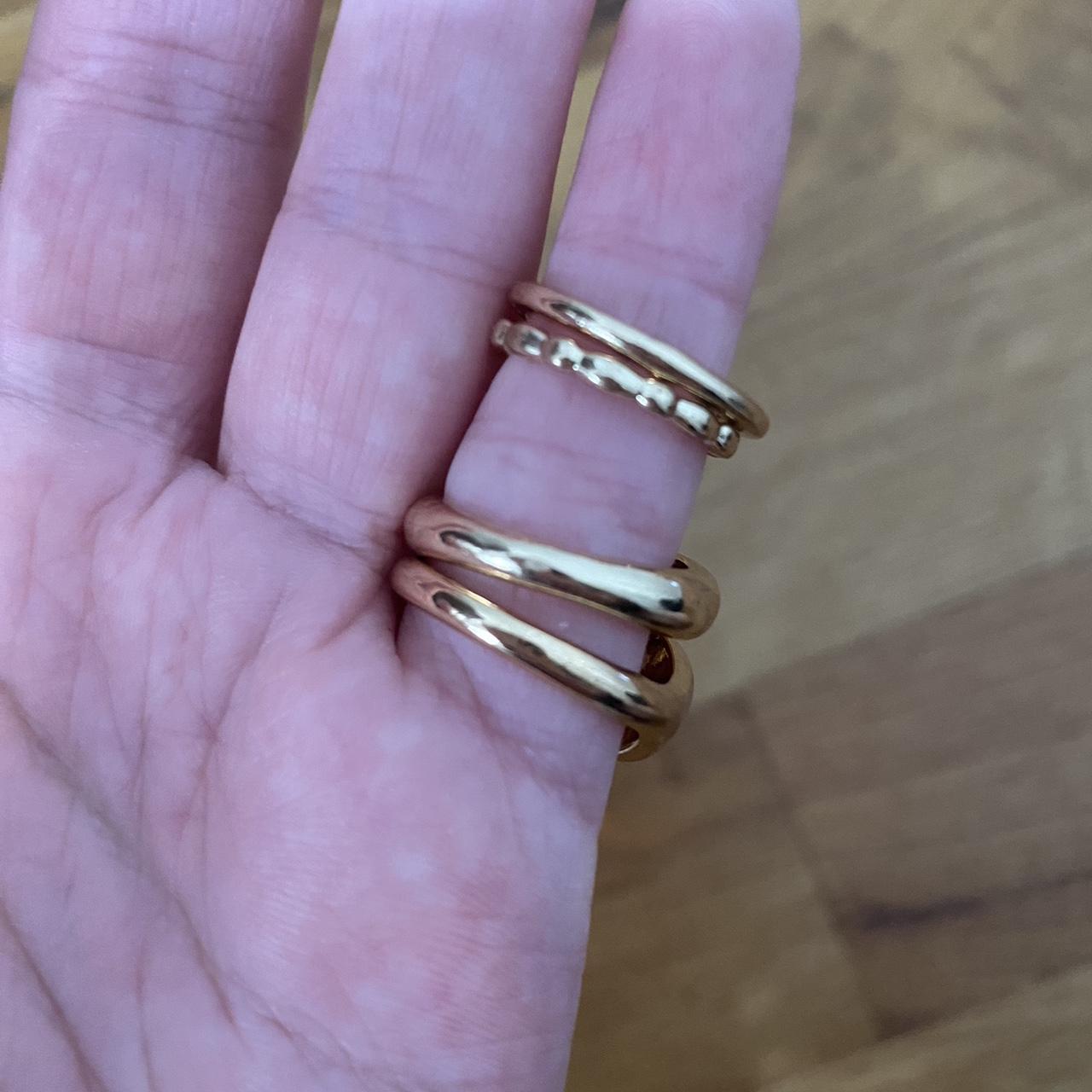 Simple gold color rings - Depop