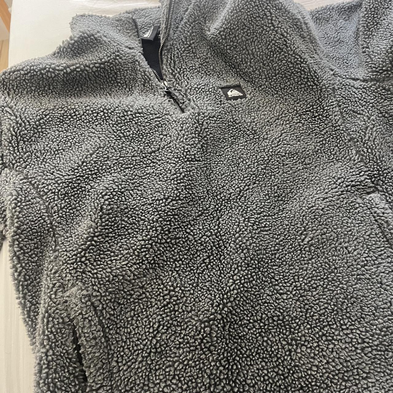 like new quicksilver fleece jumper | Depop