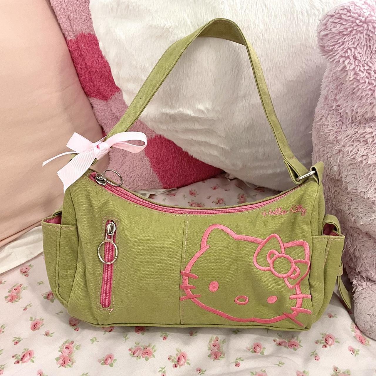 hello kitty cargo purse uft looking for other bags... - Depop
