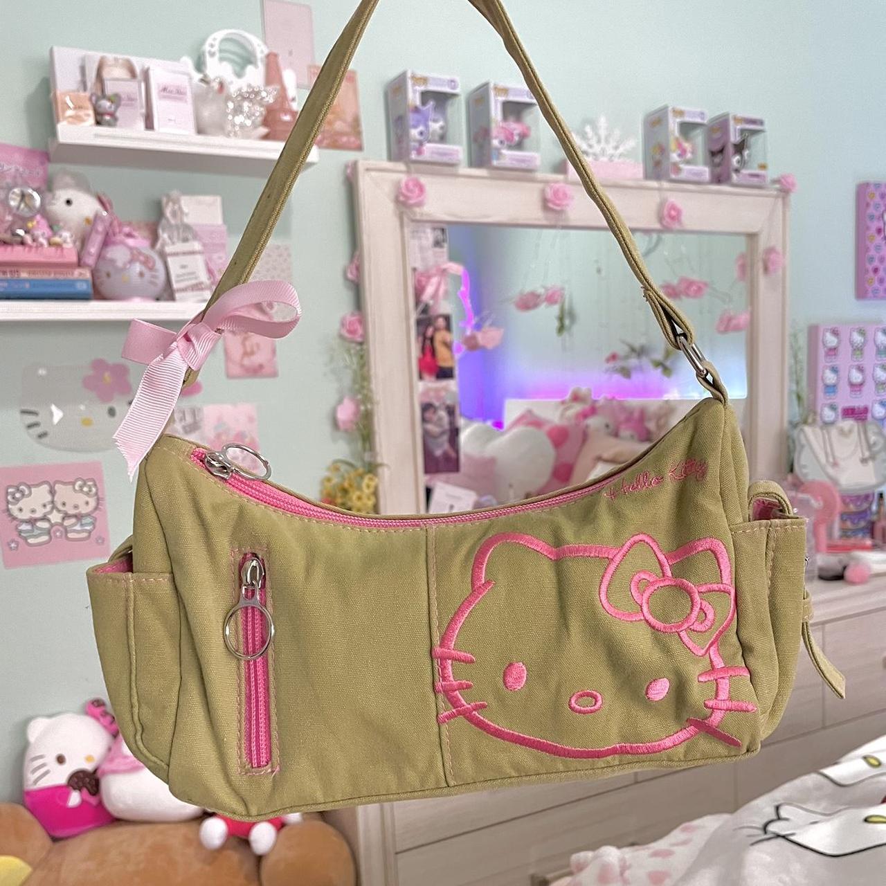 hello kitty cargo purse uft looking for other bags... - Depop