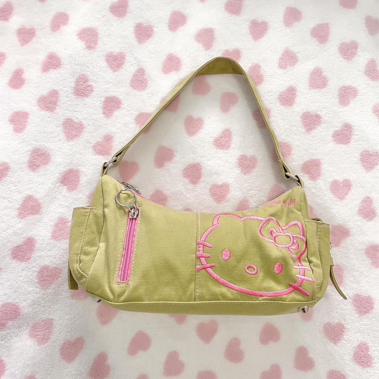 hello kitty cargo purse uft looking for other bags... - Depop