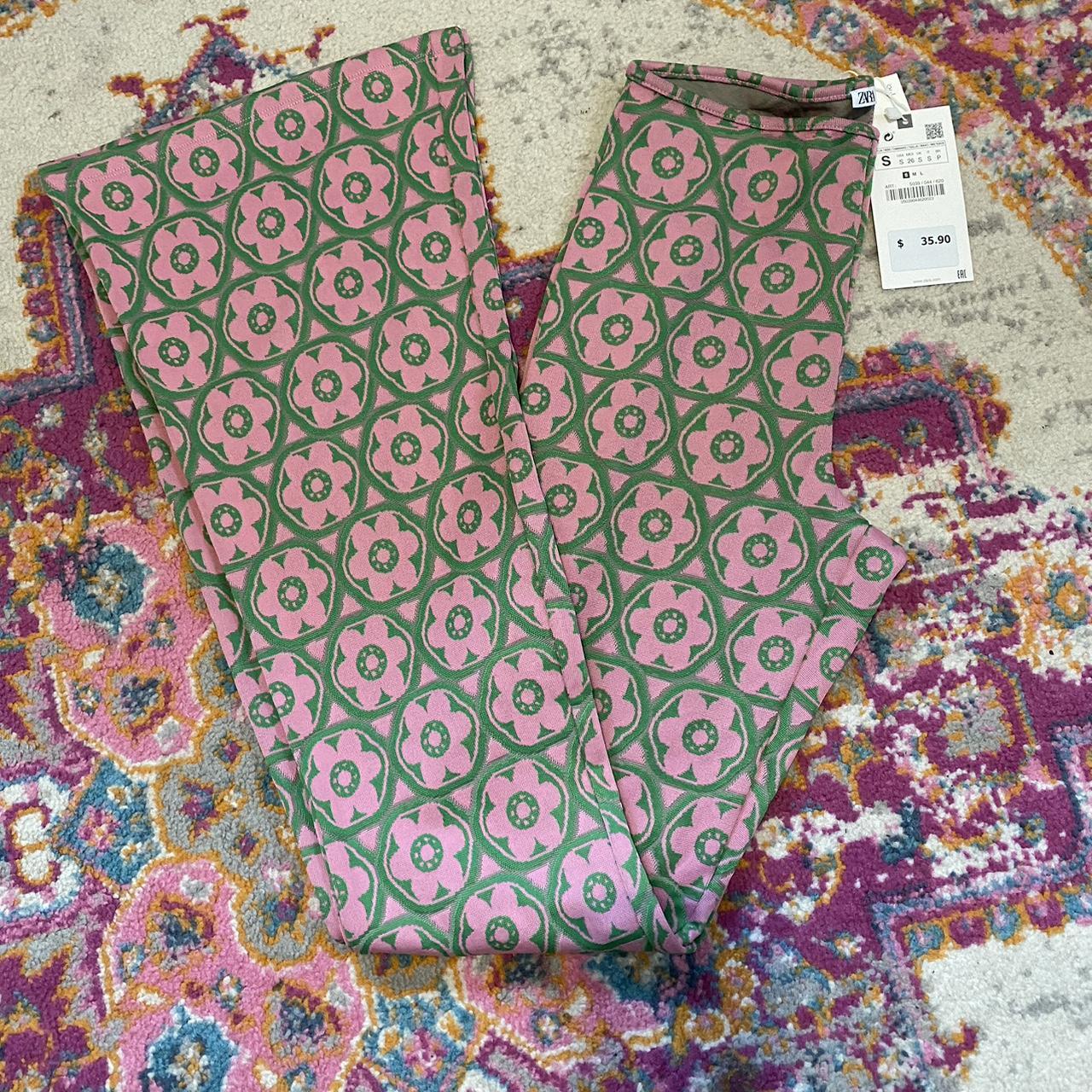 Zara Wide Leg Patterned Flares Never worn! Too big... - Depop