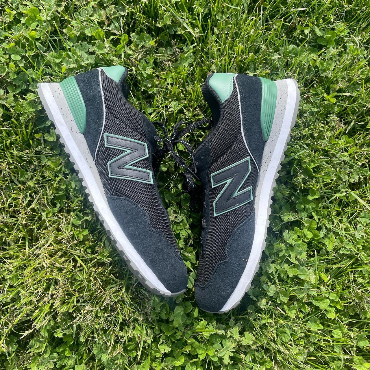 Men's Black and Green Trainers | Depop