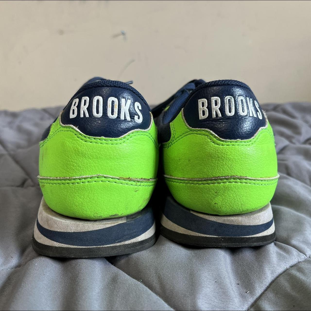 Brooks Seattle Lifestyle shoes Men’s size... - Depop