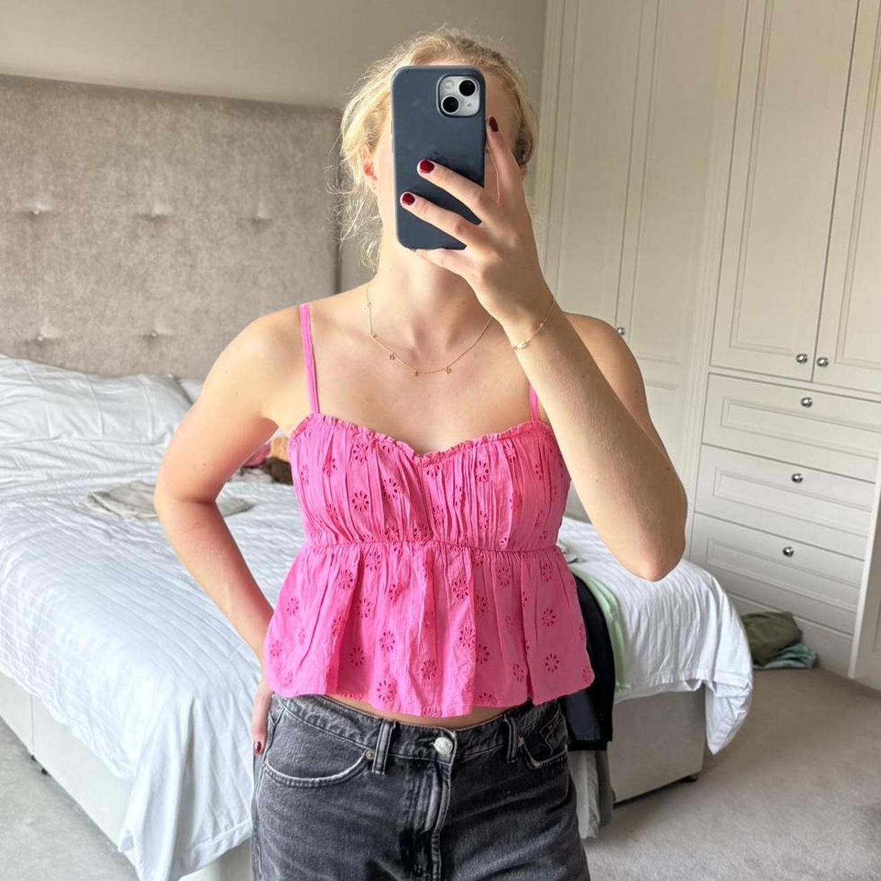 Really pretty pink top from hollister never worn.... - Depop