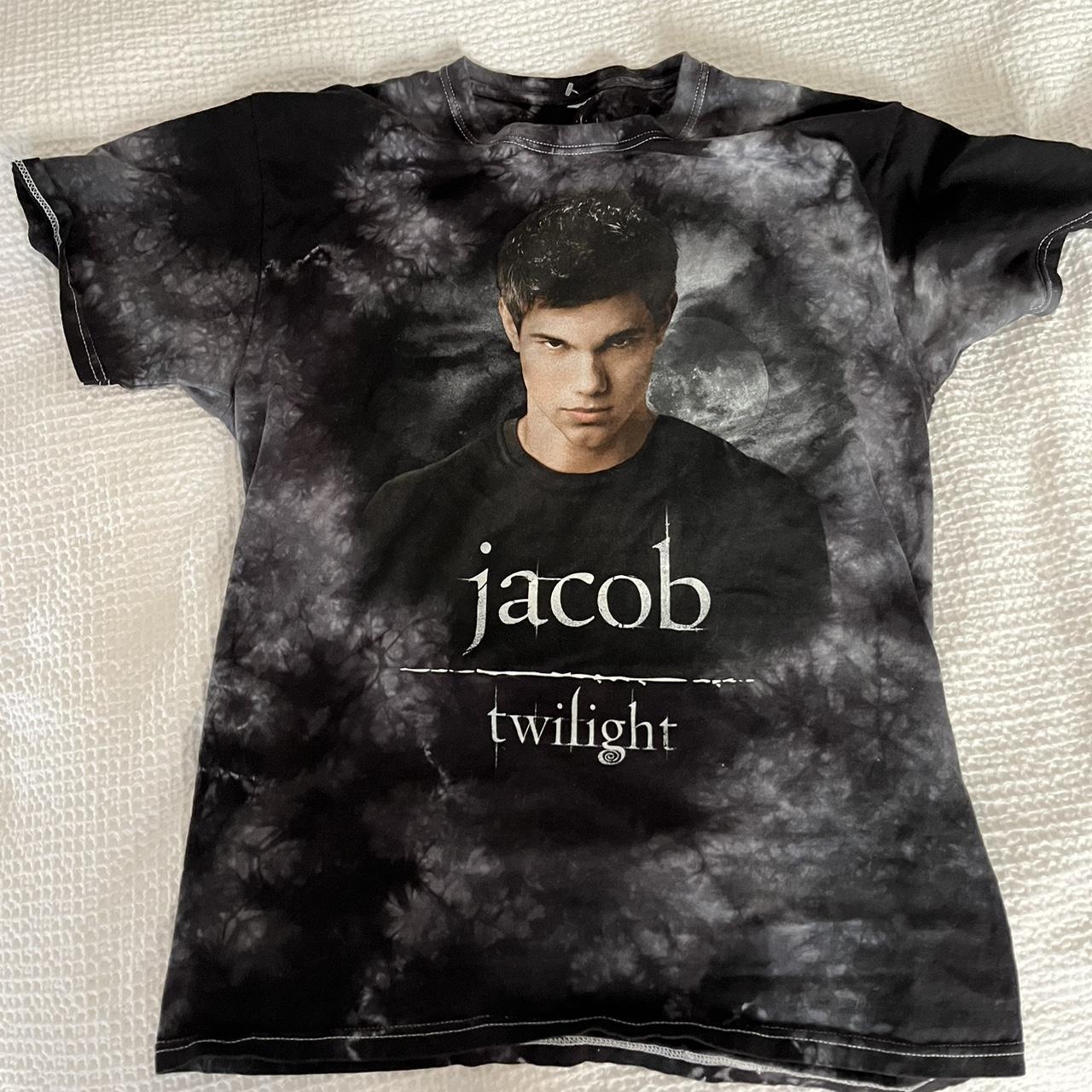 Jacob Twilight Shirt #twilight #teamjacob - Depop