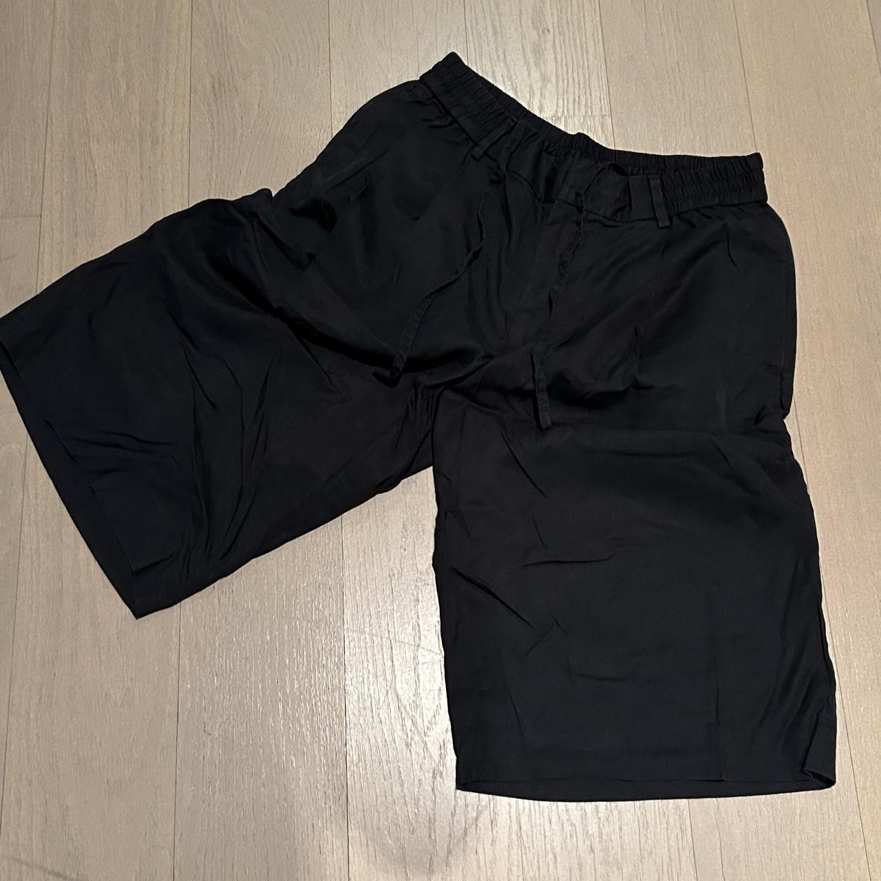 COS Mens Long Bermuda Short Size 50 = M/32... - Depop