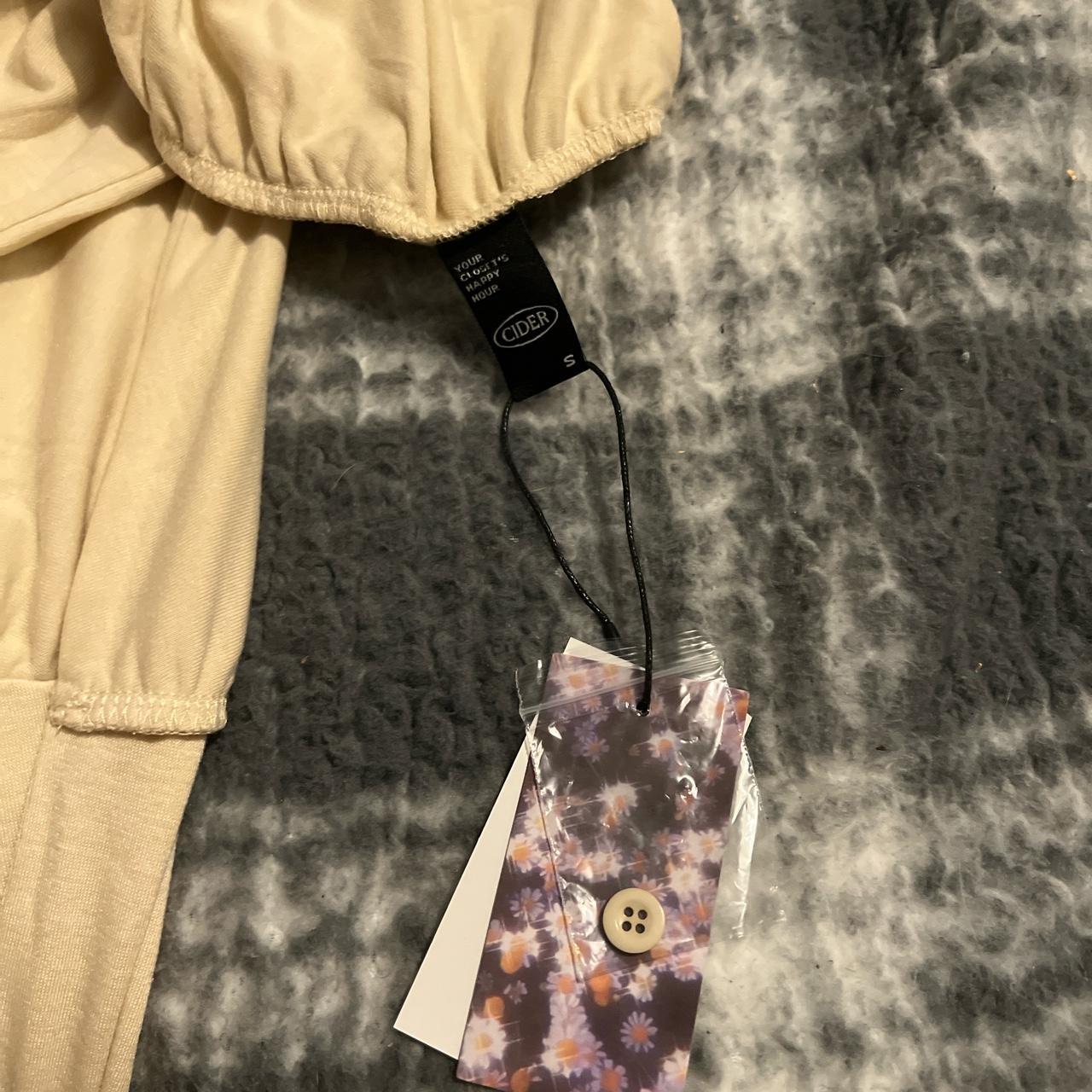 Cider wrap around halter neck top Brand new still... - Depop