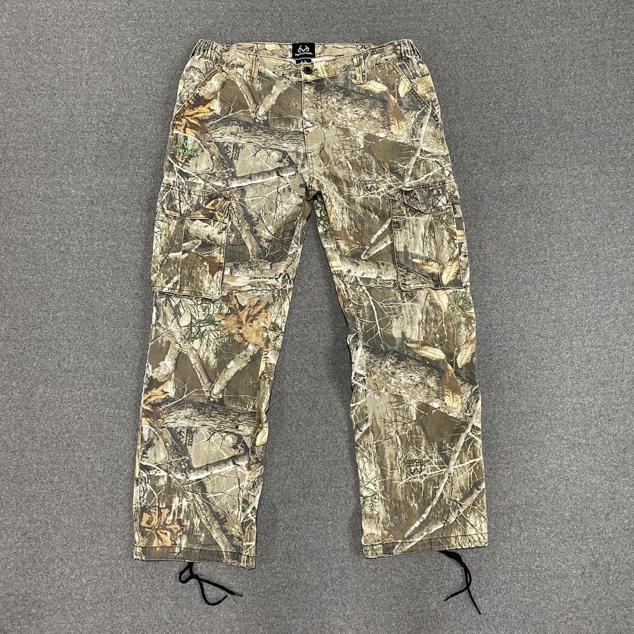 Realtree Camouflage Cargo Pants - Size 36-38x30 -... - Depop