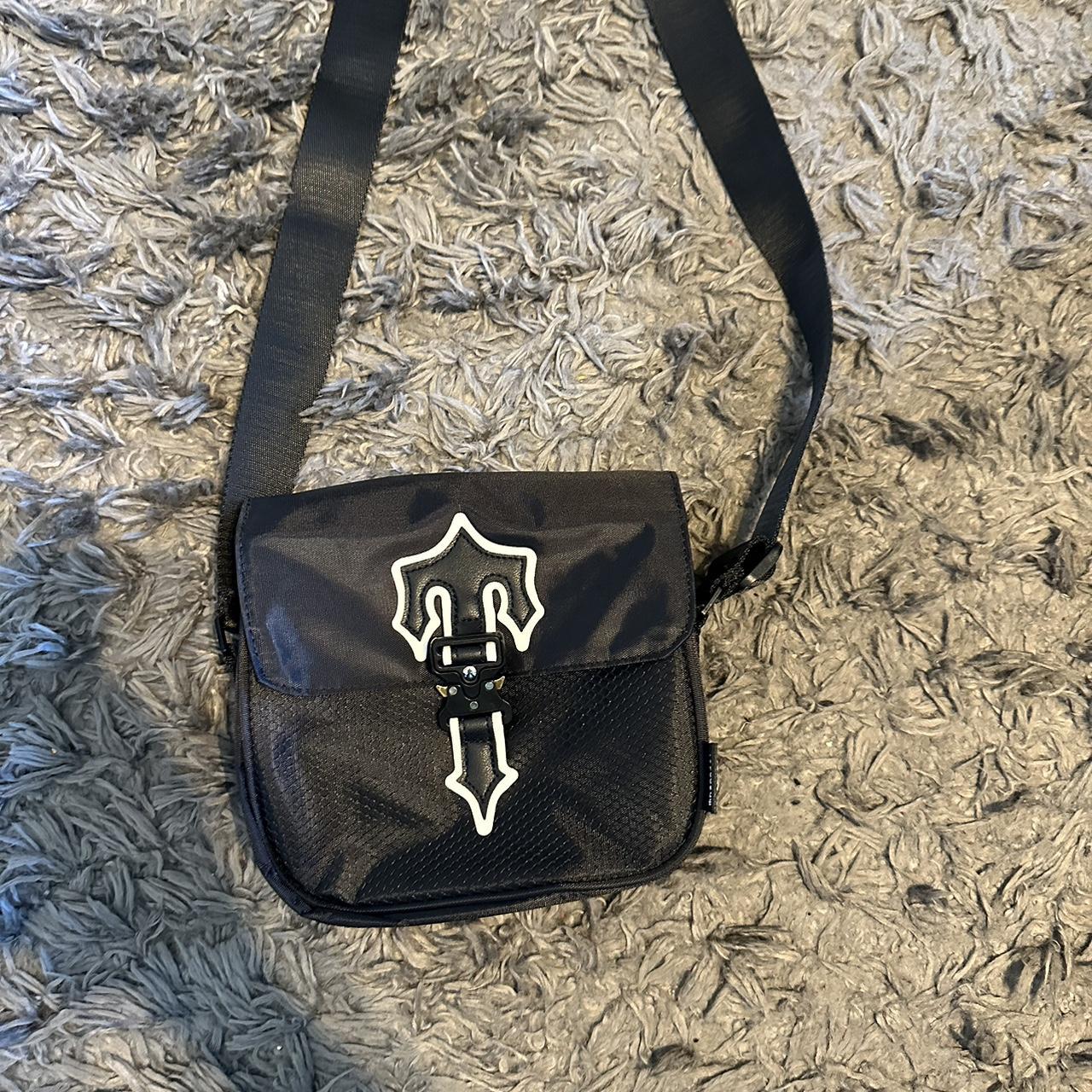 Trapstar black messenger bag unused brand new - Depop