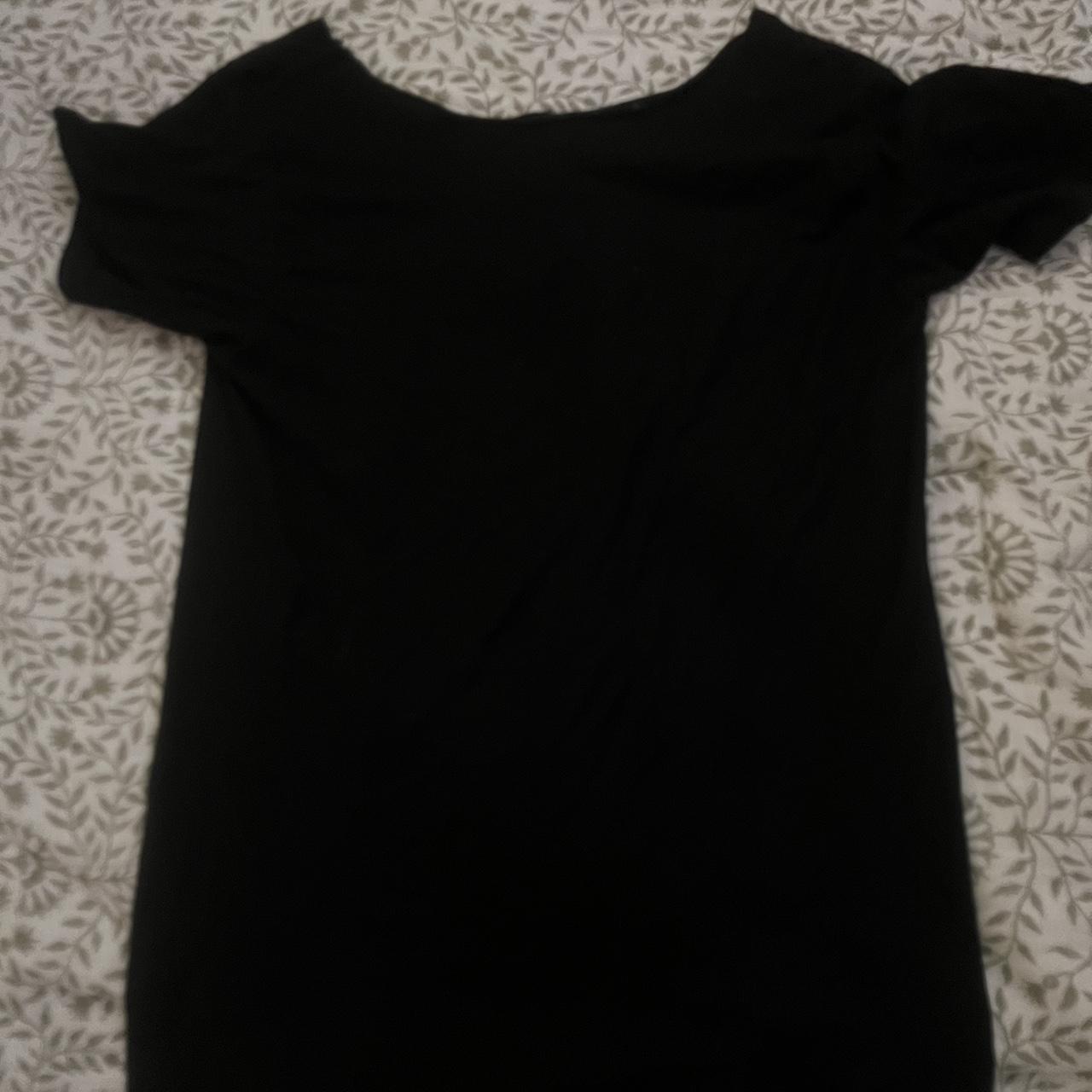 s/m white chapel off shoulder band tee #emo #bandtee - Depop