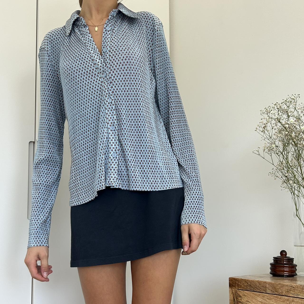 🌶️ Glamorous (Brand) Blue with Red flowers Patterned... - Depop