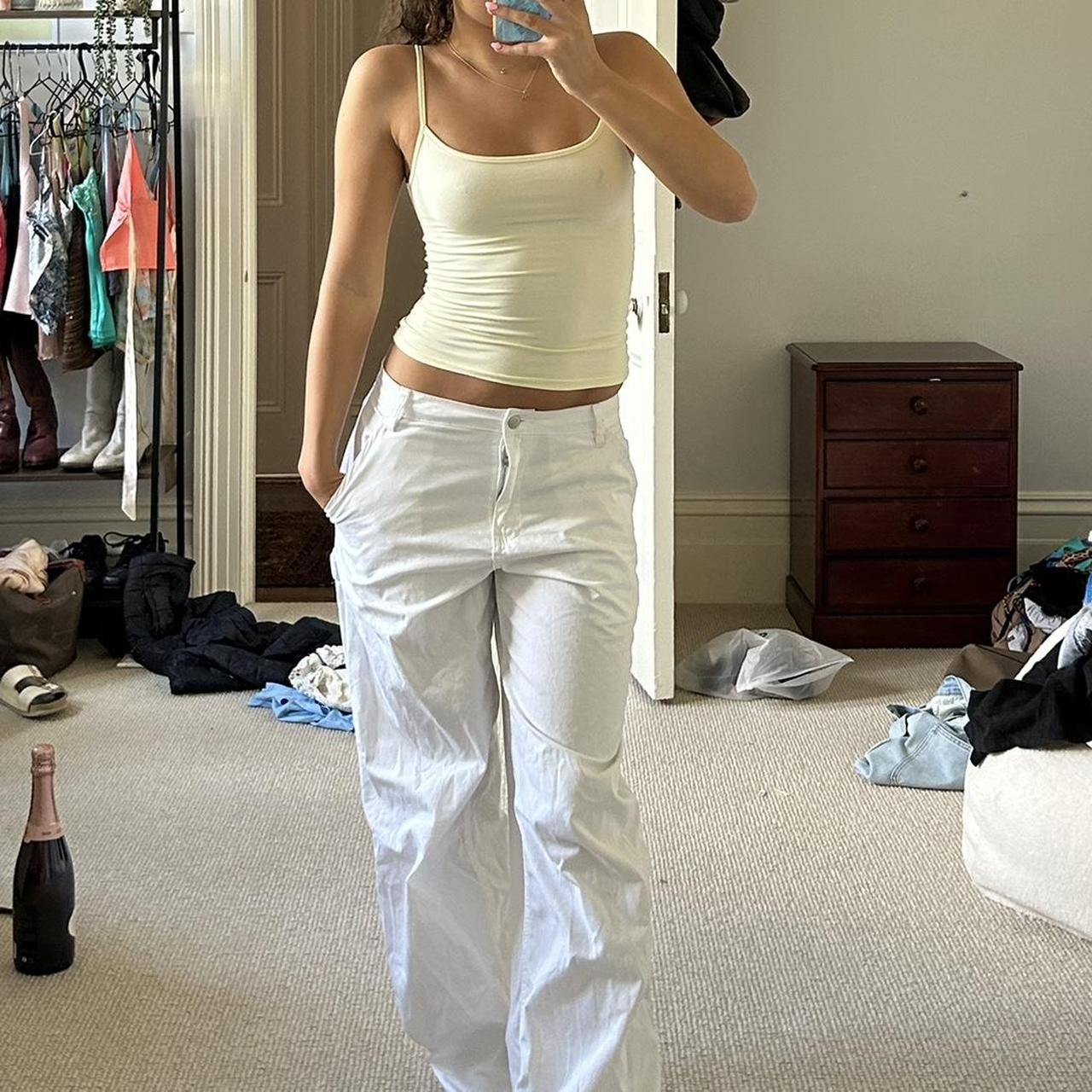 White glassons cargo pants Barely worn Size xs - Depop
