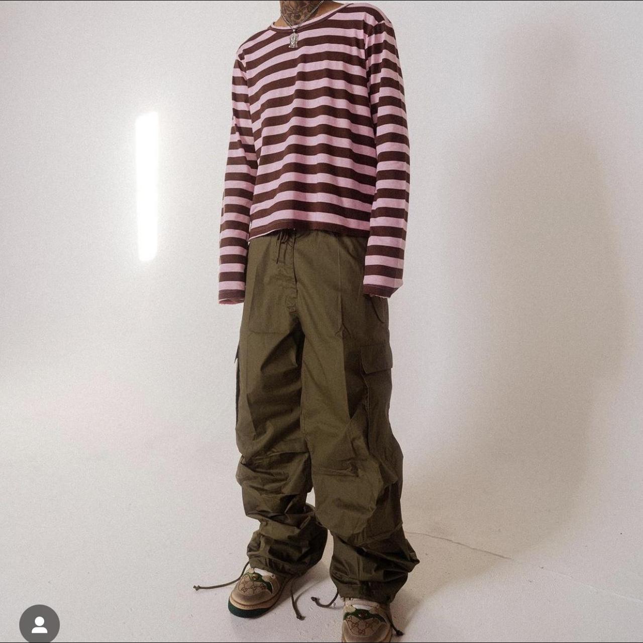 Men's Pink and Brown T-shirt | Depop