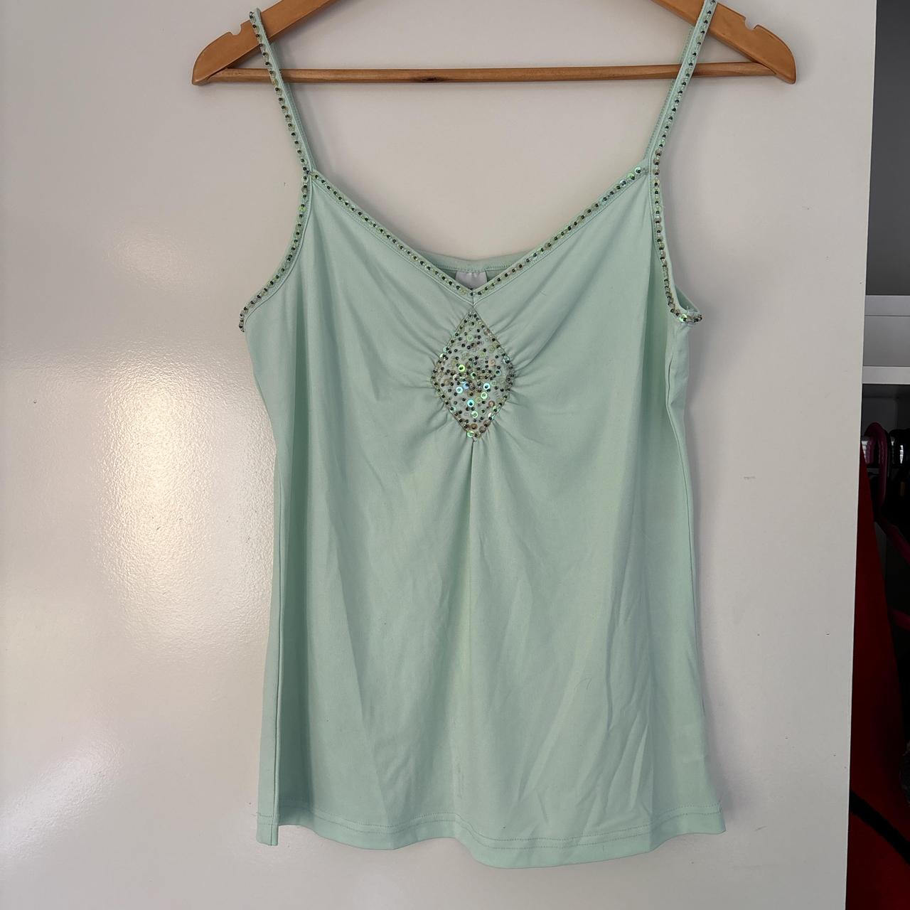 Vintage target top • Gorgeous sequin detail •... - Depop