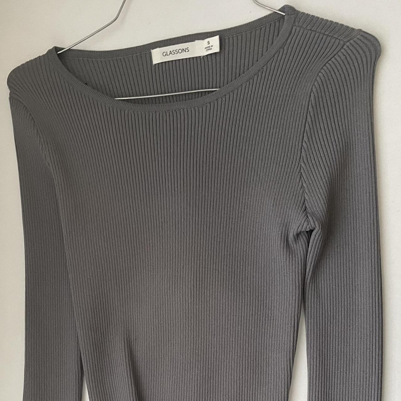 glassons long sleeve grey tie back knit top bought... - Depop