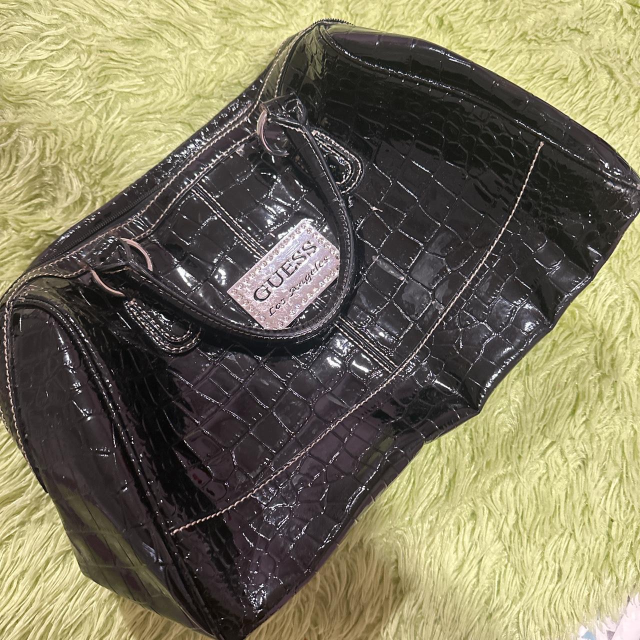 Vintage Guess Bag Barely used and in mint condition... - Depop