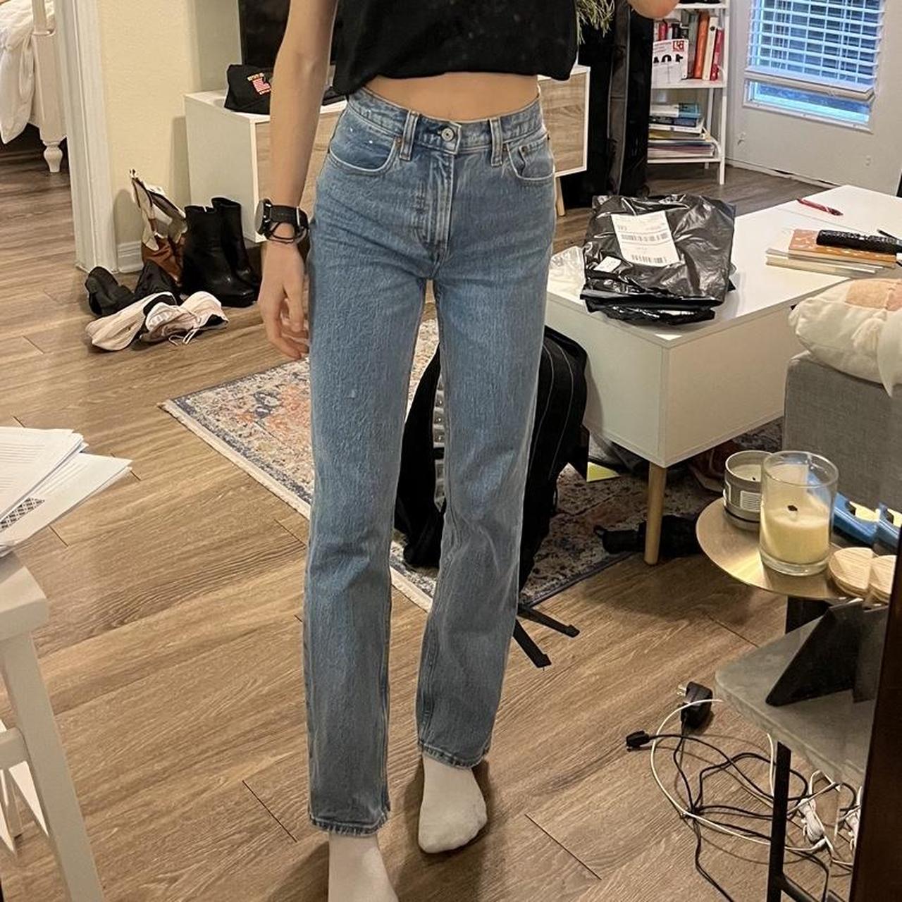 Abercrombie Ultra High Rise 90s Straight Jean Size... - Depop