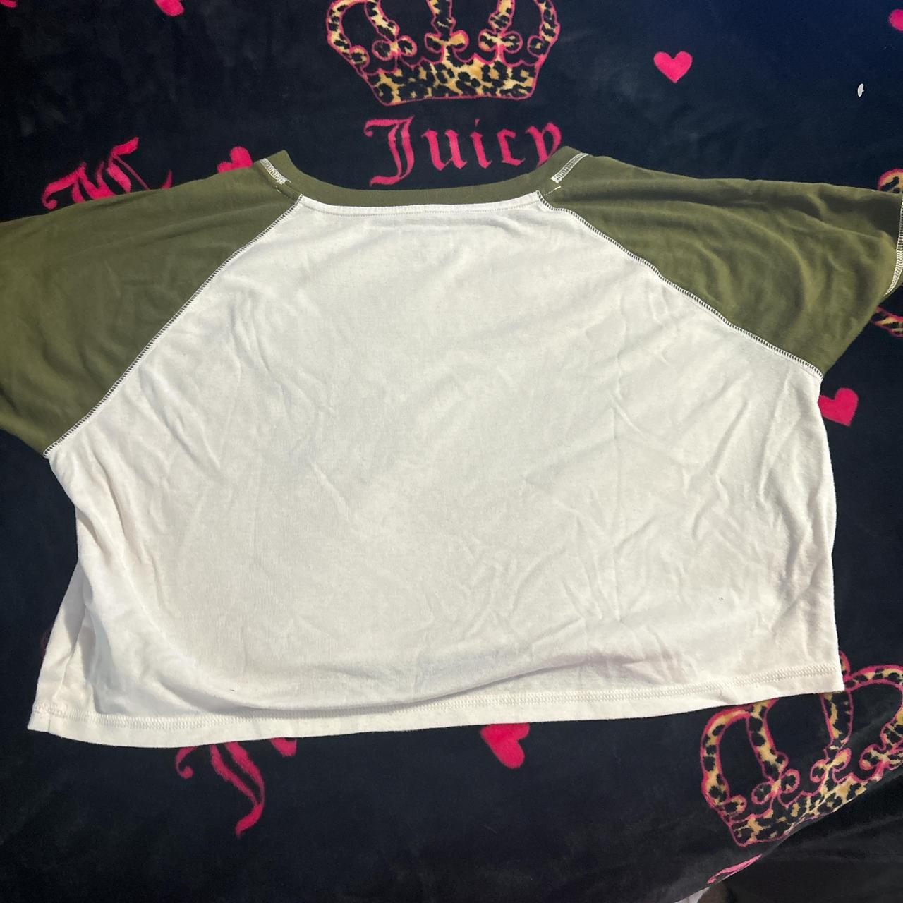 Arizona 78 Crop top 💚🤍 , Size XXL, Super soft and... - Depop