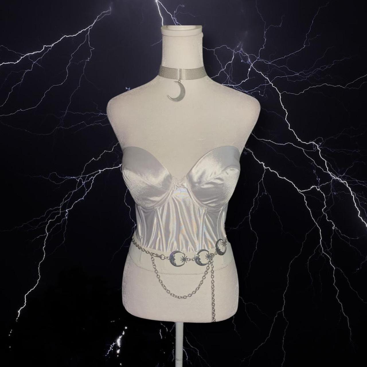 Wonderbra Women's White Corset | Depop