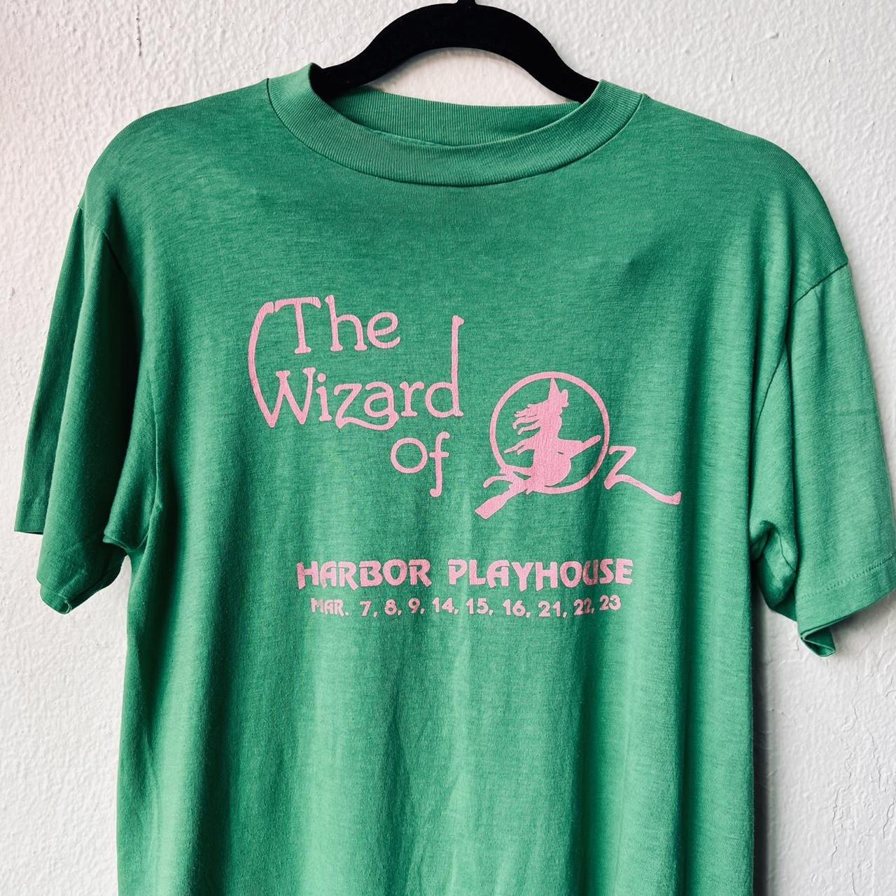 True vintage 1980s The Wizard of Oz green cotton... | Depop