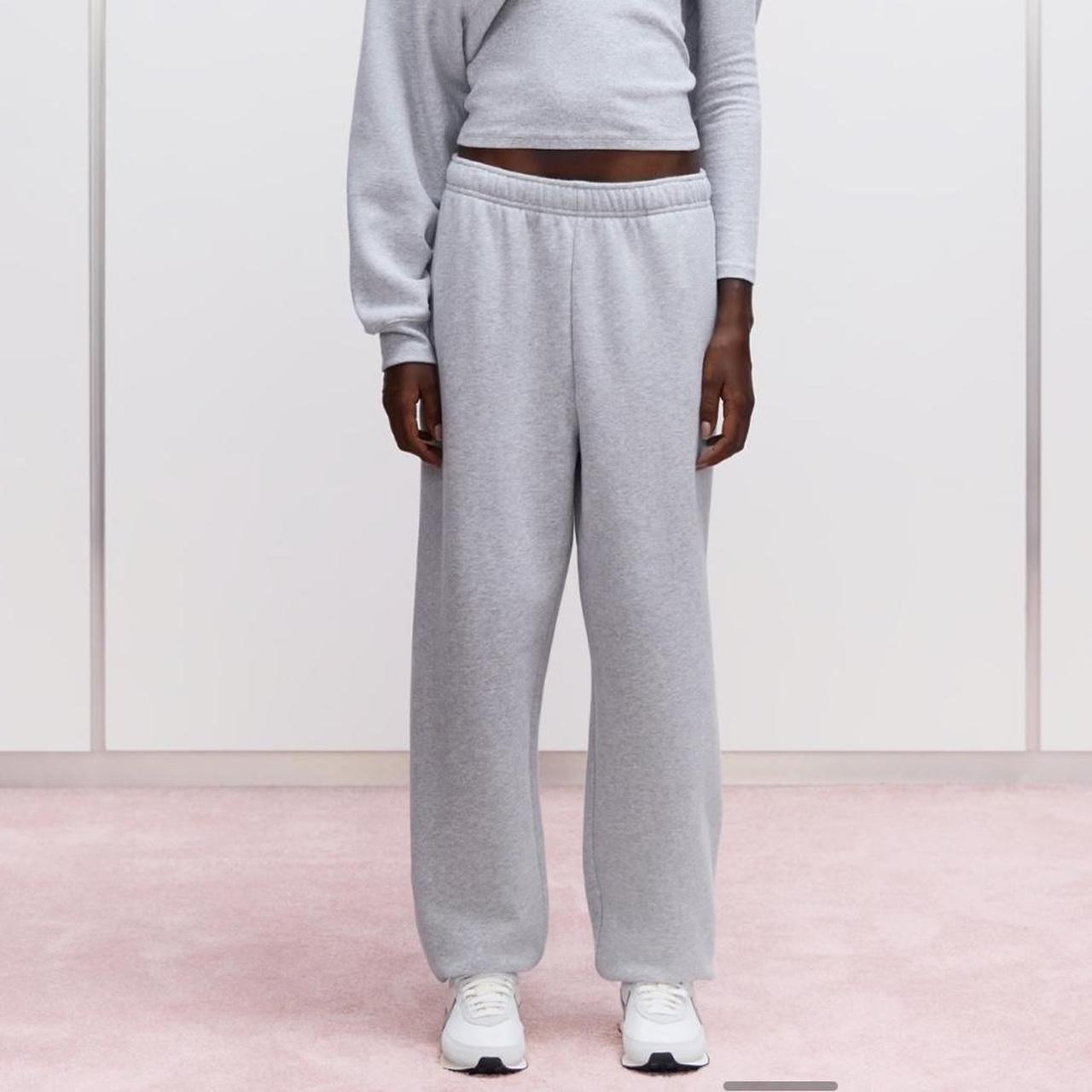 Aritzia tna mega fleece heather chrome sweatpants in... - Depop