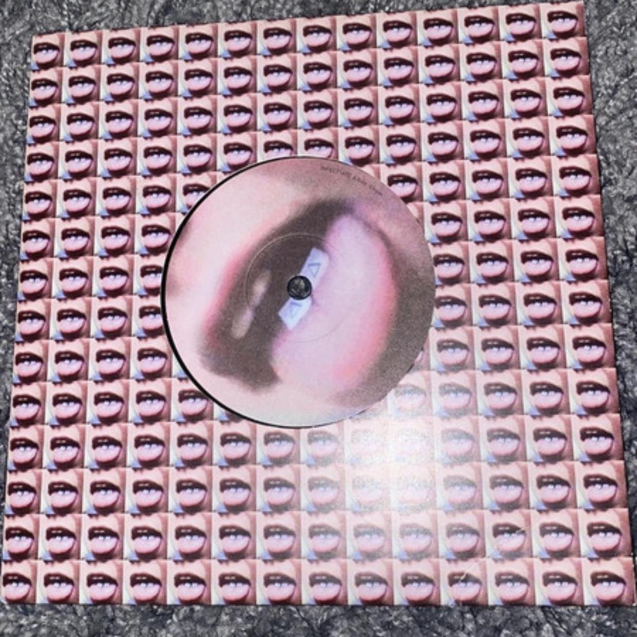 Alt - J - Dissolve Me 7inch Vinyl Record Very good... - Depop