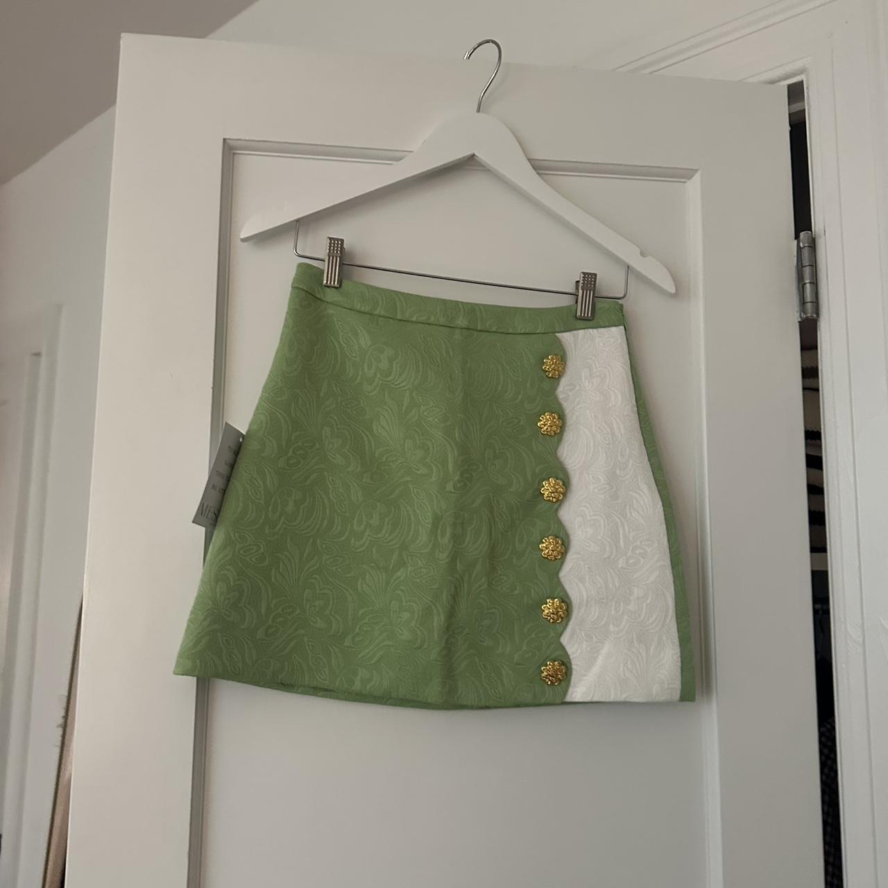 Metiza NWT green and white skirt - Depop