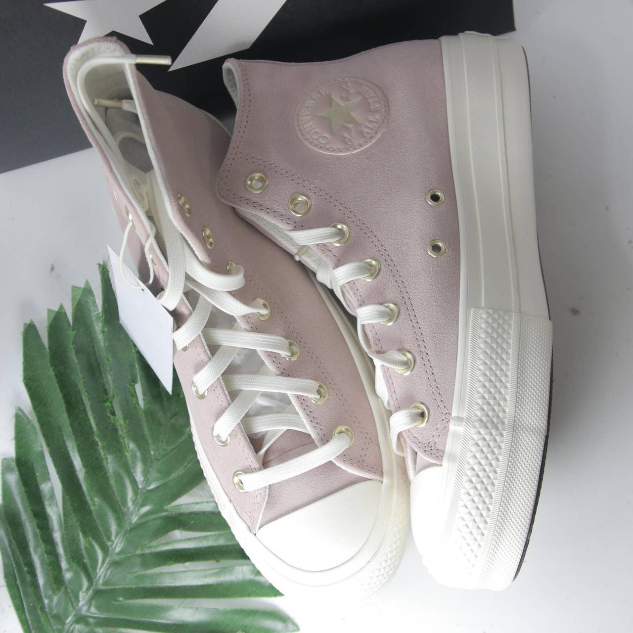 Converse Women's Pink and White Trainers | Depop