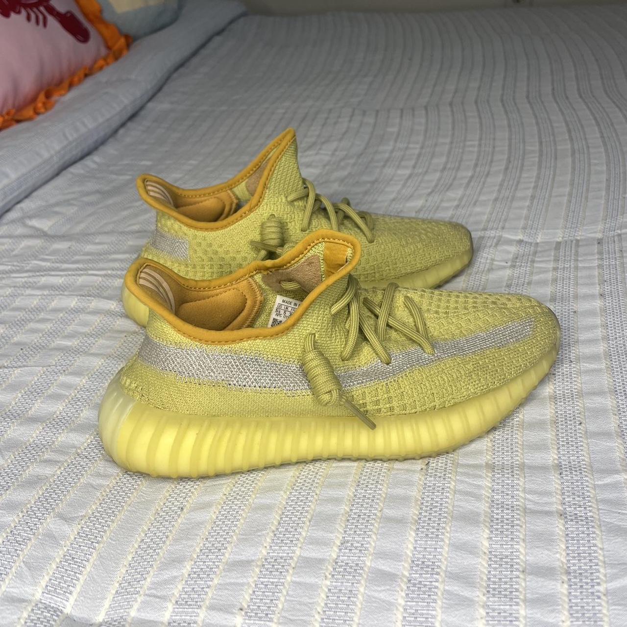 Marsh Adidas Yeezy Boost 350 V2 Only worn a few... - Depop
