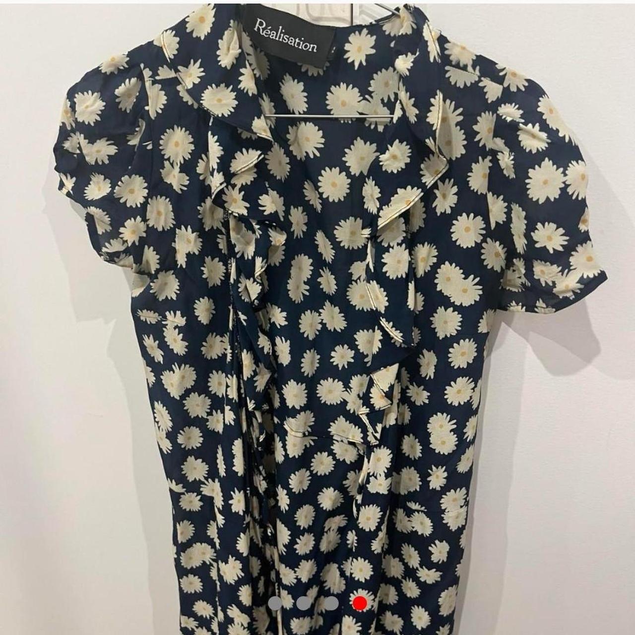 Valentina daisy dress realisation par !! 💙🩵🧚‍♂️🧚‍♀️ Size... | Depop