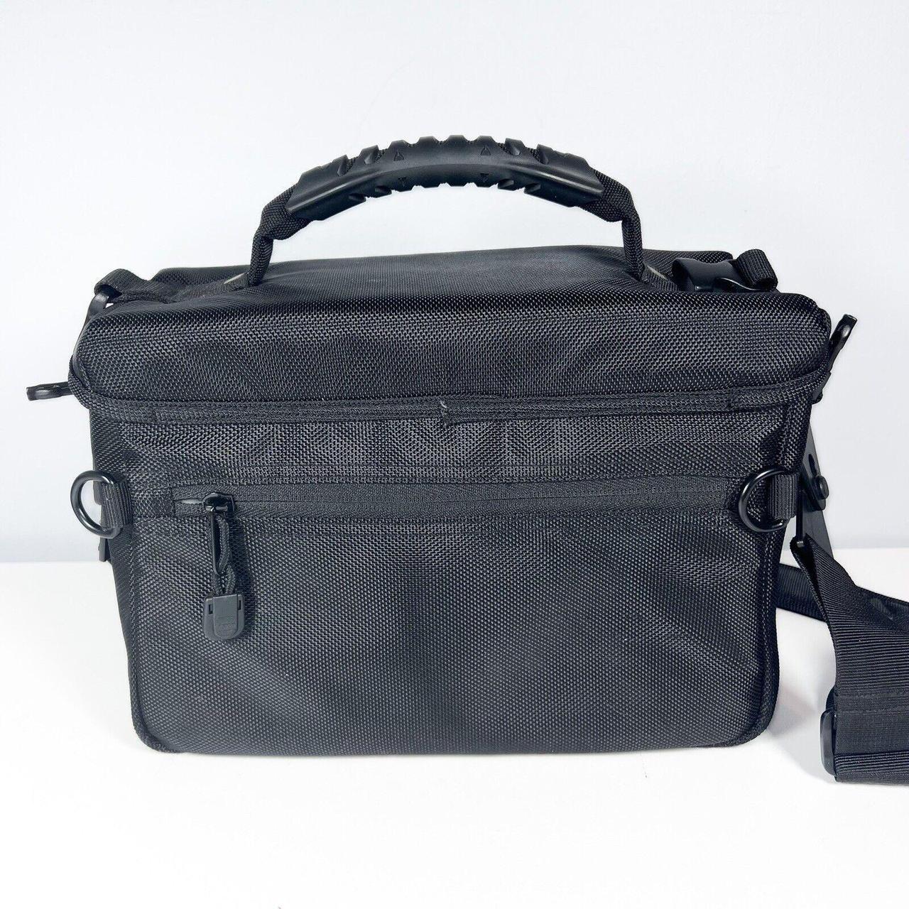 Large Quantaray Camera Photo Bag Shoulder Strap 12”x... - Depop