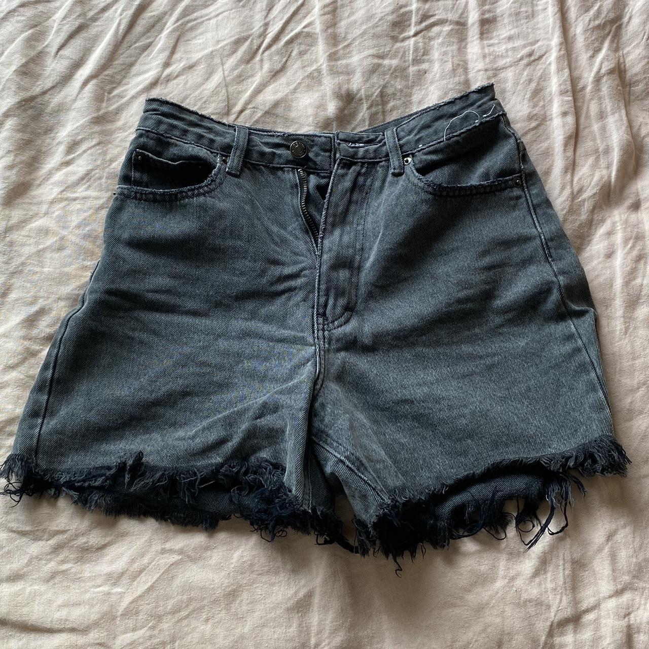 Glassons shorts 6 $10 - Depop