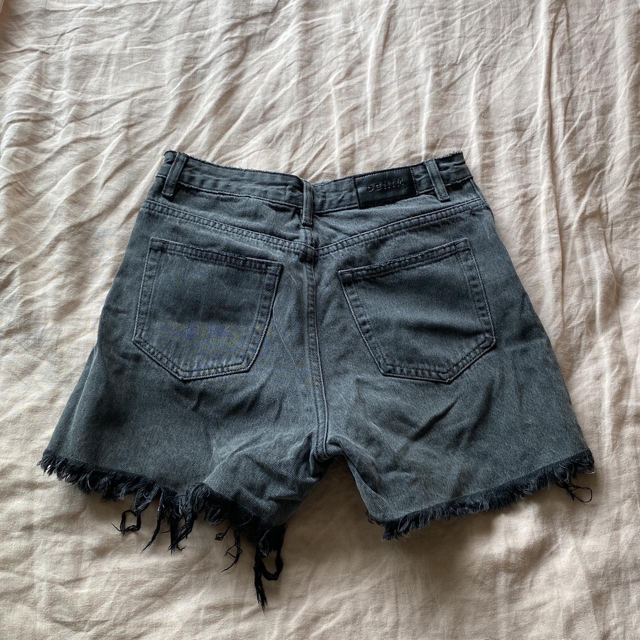 Glassons shorts 6 $10 - Depop
