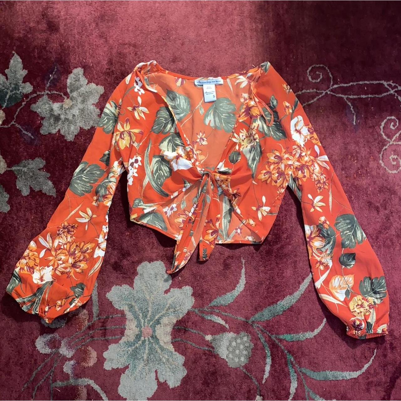 American Rag Cie Women's Crop-top | Depop