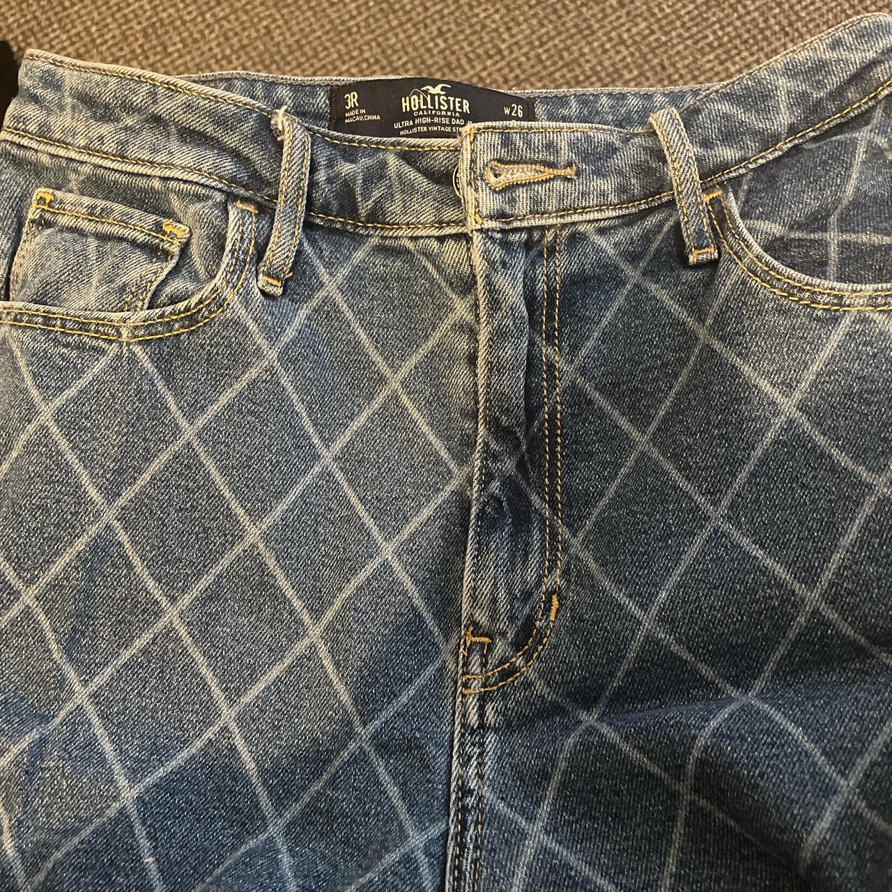 Hollister ultra high rise dad Jean W26 L31 - Depop