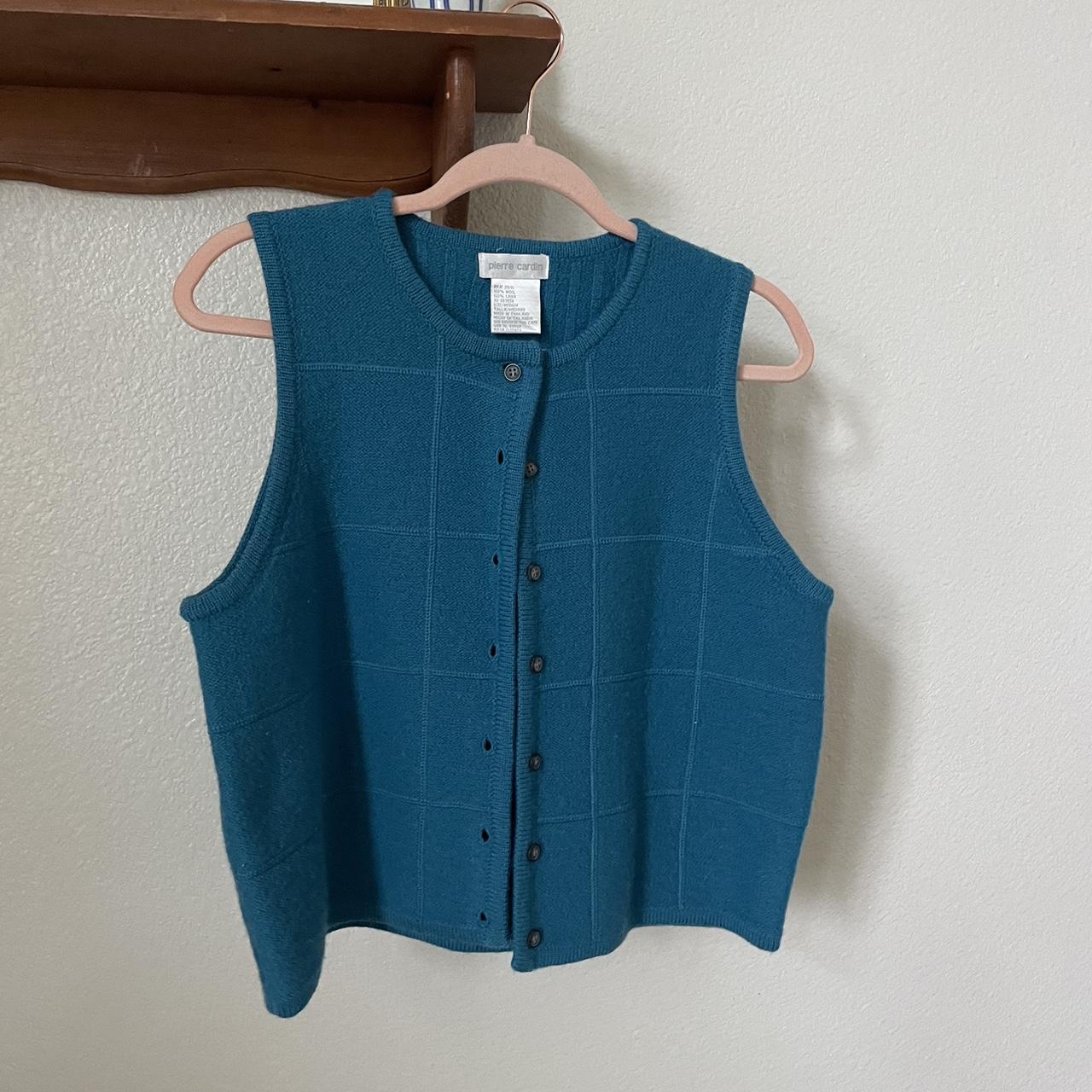 Super cute wool vest - Depop