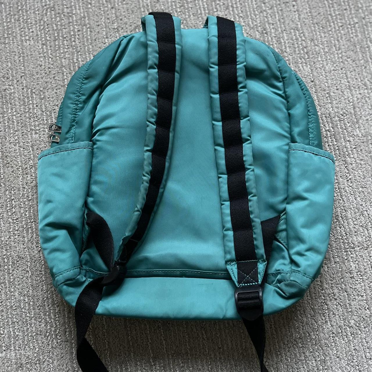 State backpack - Depop