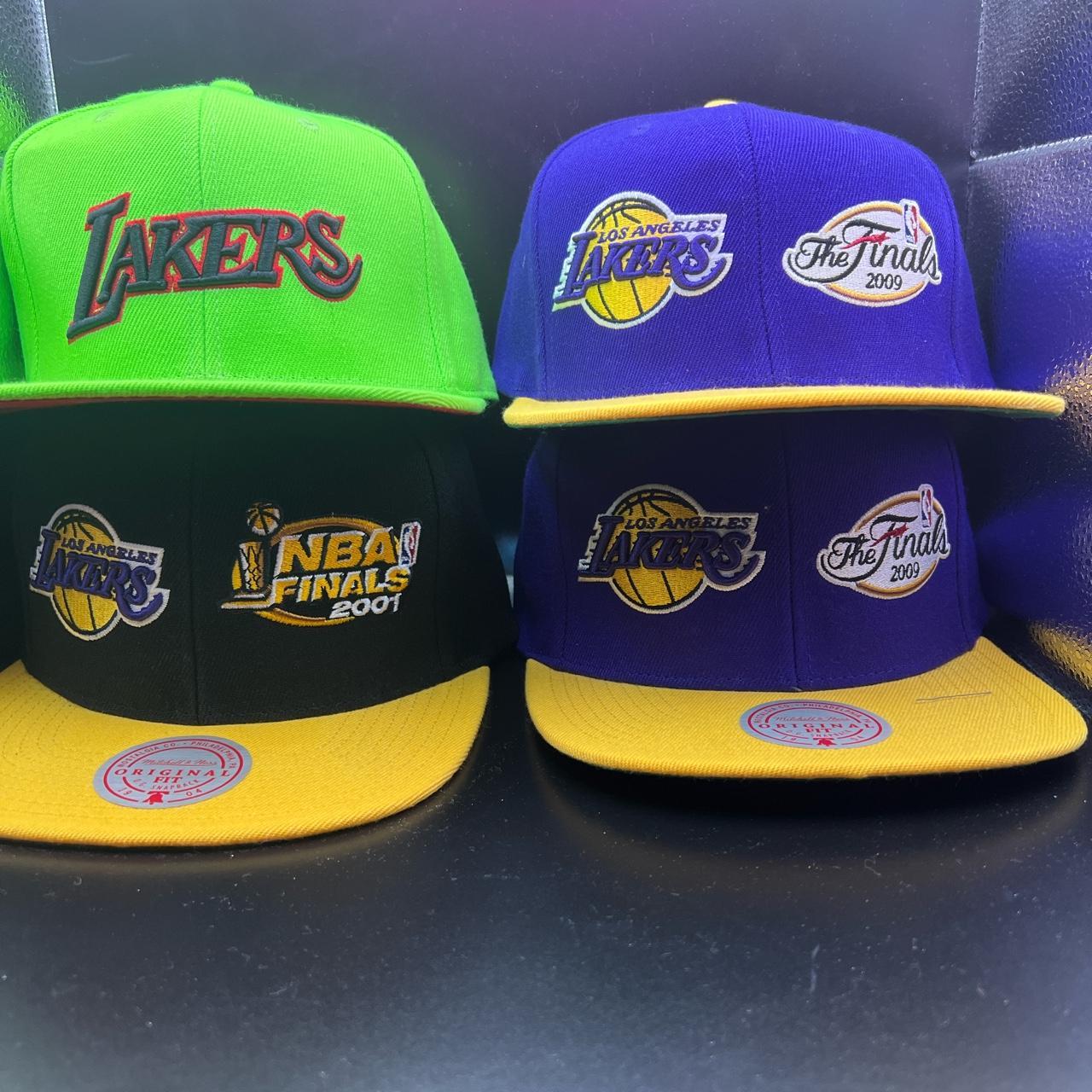 ‼️ⒹⒺⒶⒹ🅢🅣🅞🅒🅚‼️ 𝐌𝐈𝐓𝐂𝐇𝐄𝐋𝐋 & 𝐍𝐄𝐒𝐒 SnapBacks [ 4 ]... - Depop