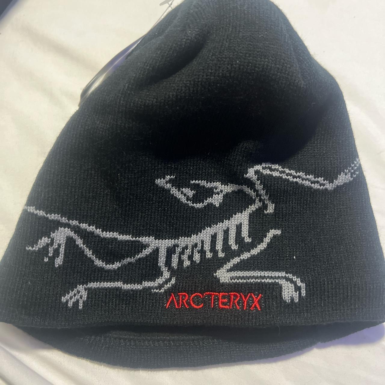 Arc'teryx Men's Black and Red Hat | Depop